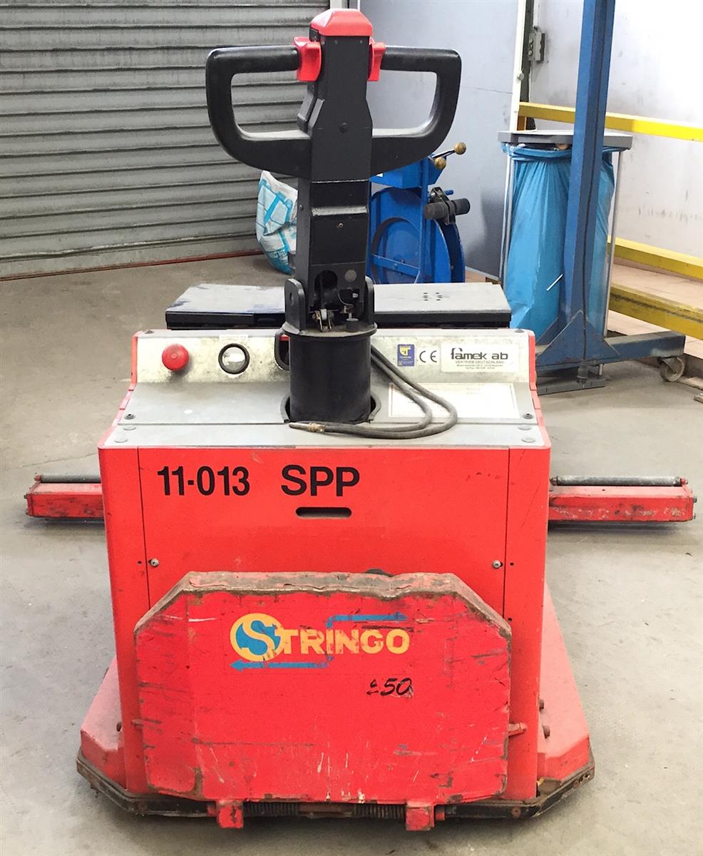 Famek AB STRINGO 550 VEHICLE MOVER Fahrzeugrangiergerät, defekt Fehler ...
