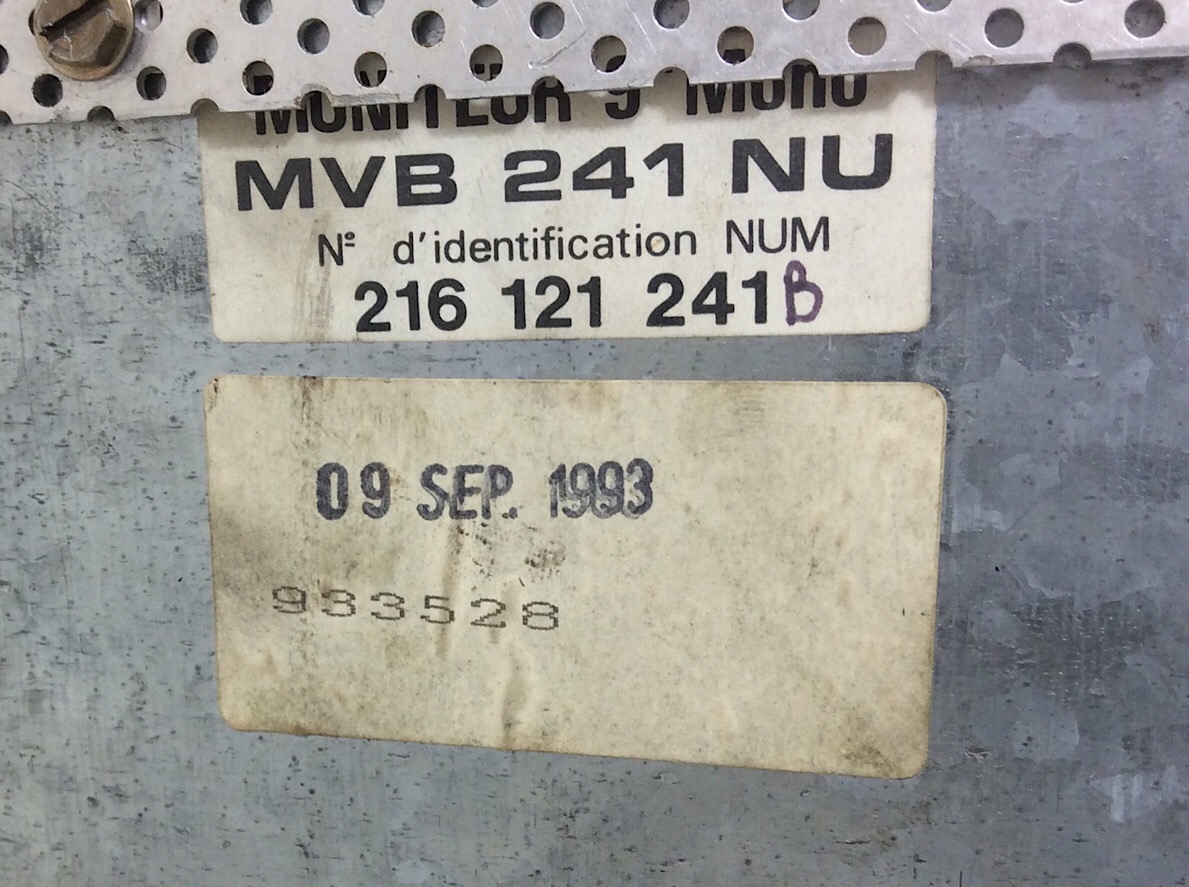 Num 760 Operator Panel mit MVB 241 NU Monitor 9" Mono