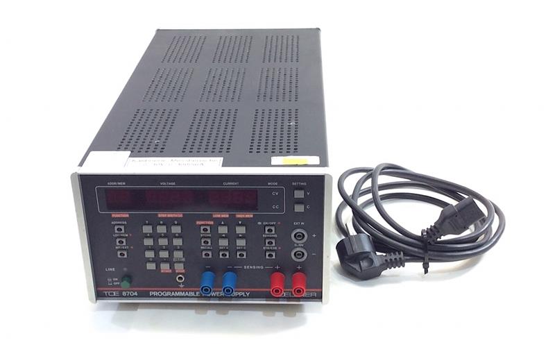 Toellner TOE 8704 8702/4-2 Programmable Power Supply 48-65Hz 400VA MAX