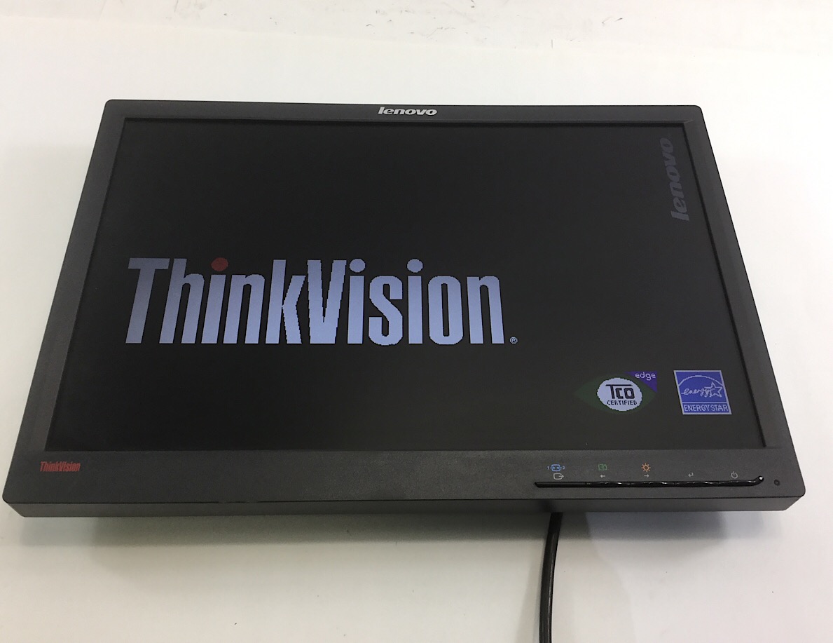 Lenovo Monitor Computer ThinkVision LT1952pwD MTM 2448-MB6 Wide LCD Monitor