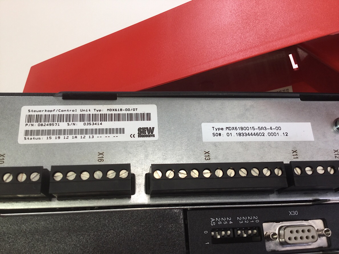 2x Sew Eurodrive Movidrive MDX61B0015-5A3-4-00, MDX61B-00/0T, mit ...