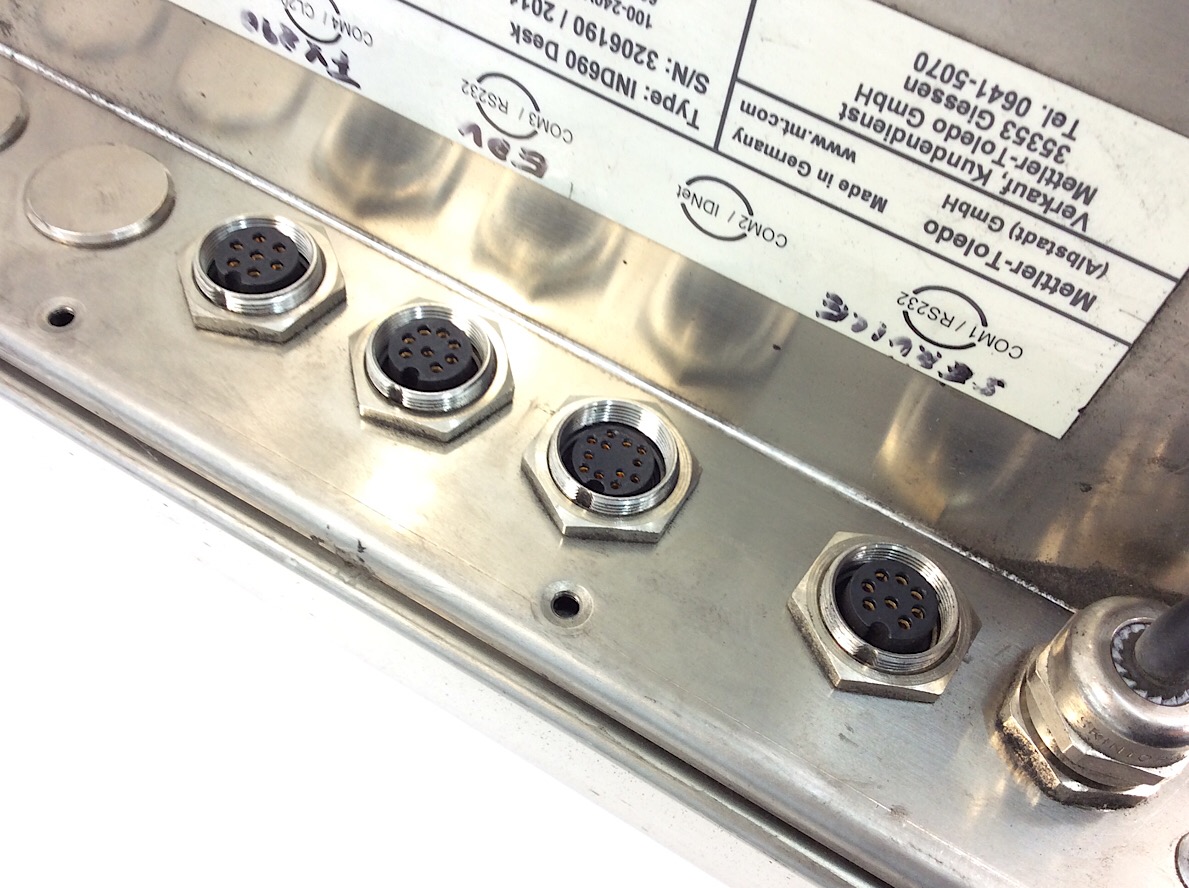 Mettler-Toledo IND690 Desk Wägeterminals 100-240V~50/60Hz