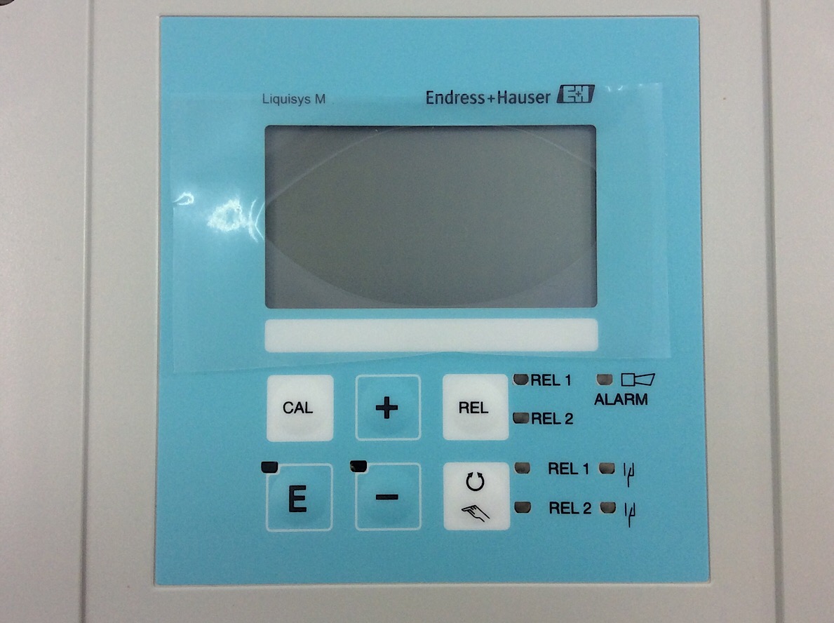 Endress+Hauser LIQUISYS-M pH/Redbox CPM253-PR8105 Messumformer